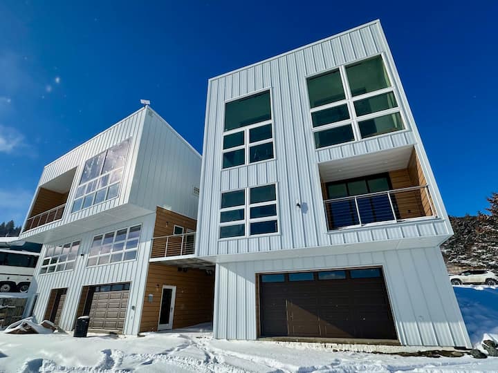 Pair Of Expansive View Passive Houses - Homer, AK
