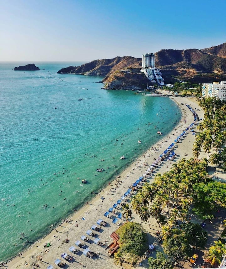 Apto Frente Al Mar En El Rodadero - Santa Marta