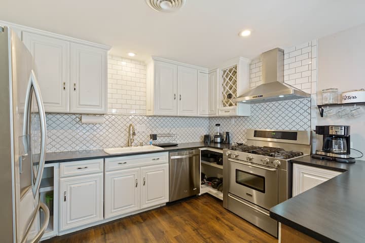 3-bed 2-bath ~30 Min To Taylor - Milano