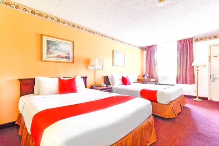 Hotel Tyler Lindale 2 Full Bed - Tyler, TX
