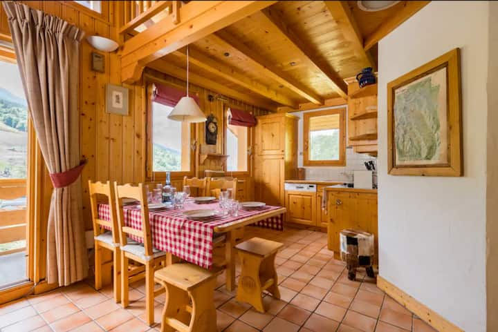 Cosy Ski-in/ski-out Apartment - Méribel