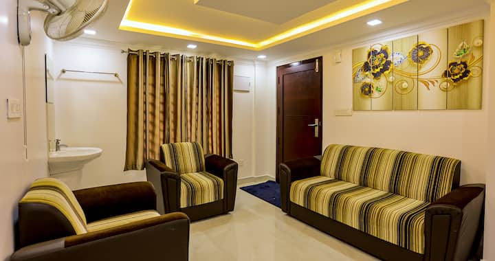 5 Min To View Point And Hot Air Balloon,30 To Town - Munnar