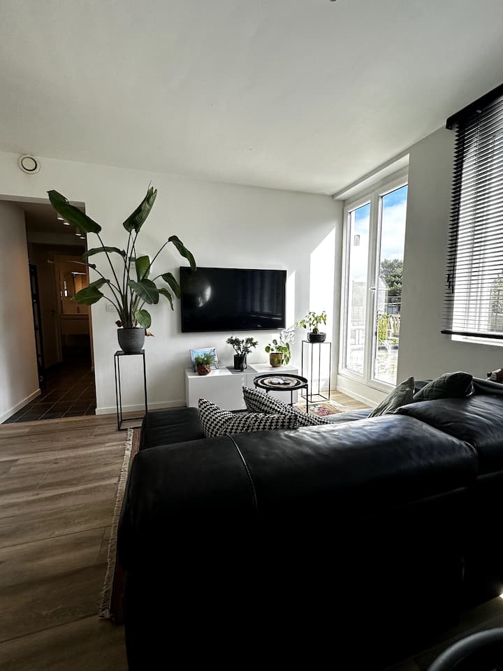 Centraal Praktisch Appartement - Schilde