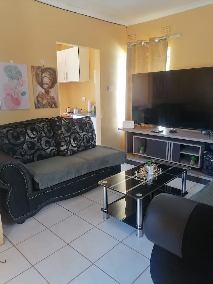 Gaborone House Vacation Rentals - South-East District, Botswana | Airbnb