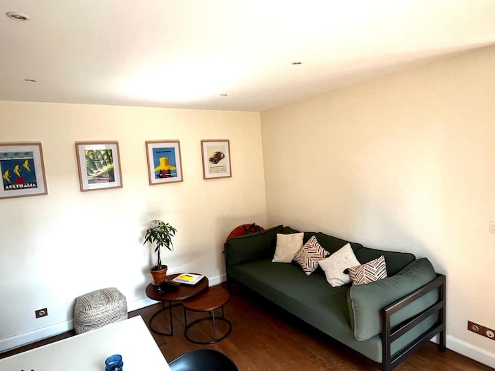 Appartement Lumineux Batignolles - Saint-Denis, France