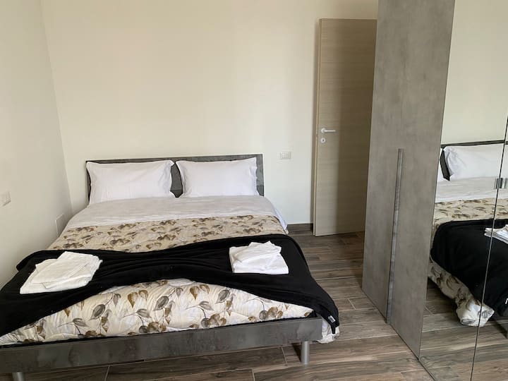 Terni Urban Nest_2, Ampio E Confortevole - Terni