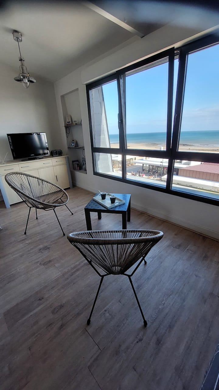 Appartement Avec  Vue Sur La Mer - Luc-sur-Mer