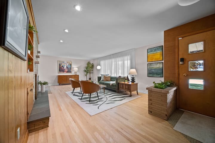 Presque Isle Gateway - New Listing! - Erie, PA