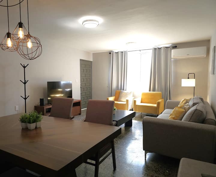 Departamento En Saltillo - Saltillo