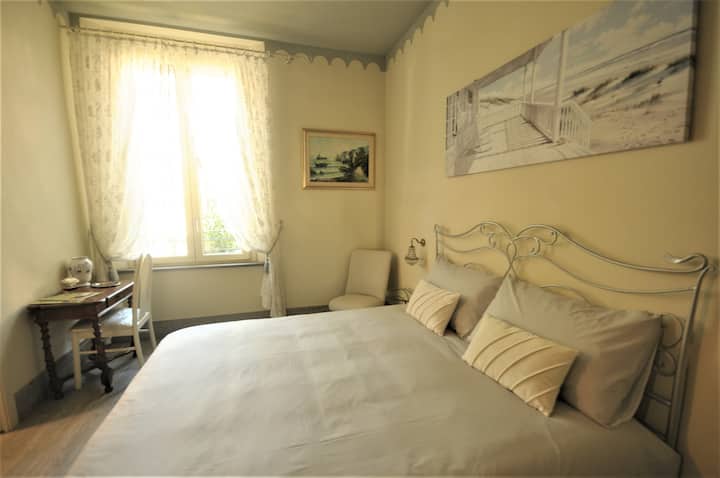 Camera Matrimoniale Con Bagno - Ravenna