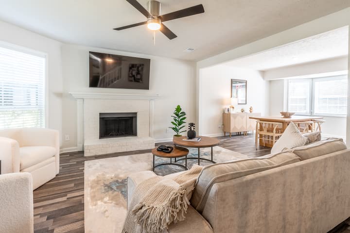 Charming Home-lawrenceville - Lawrenceville, GA