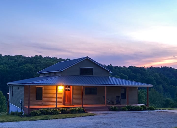 House In Peaceful Rolling Hills Scenic Drive To Ou - Forked Run State Park, Reedsville