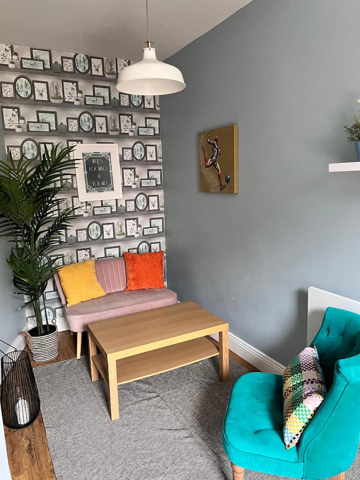 1 Bed Apt Beside Guinnes Storehouse - 더블린