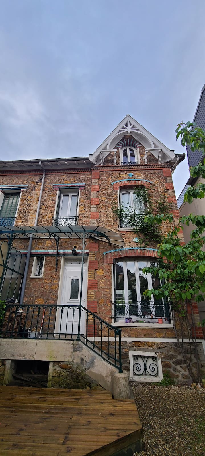 Maison De Ville Pour Les Jo - La Générale - Chelles