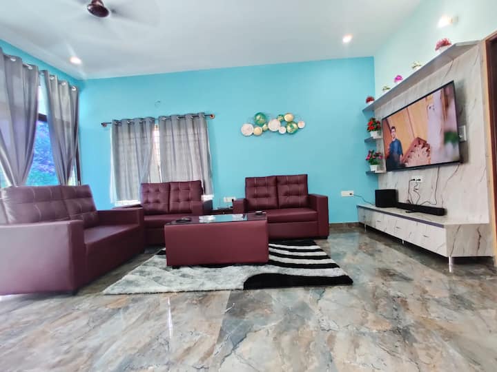 Stylish 4bhk Villa Getaway, New Airport Road - Kempegowda Airport Bengaluru (BLR)