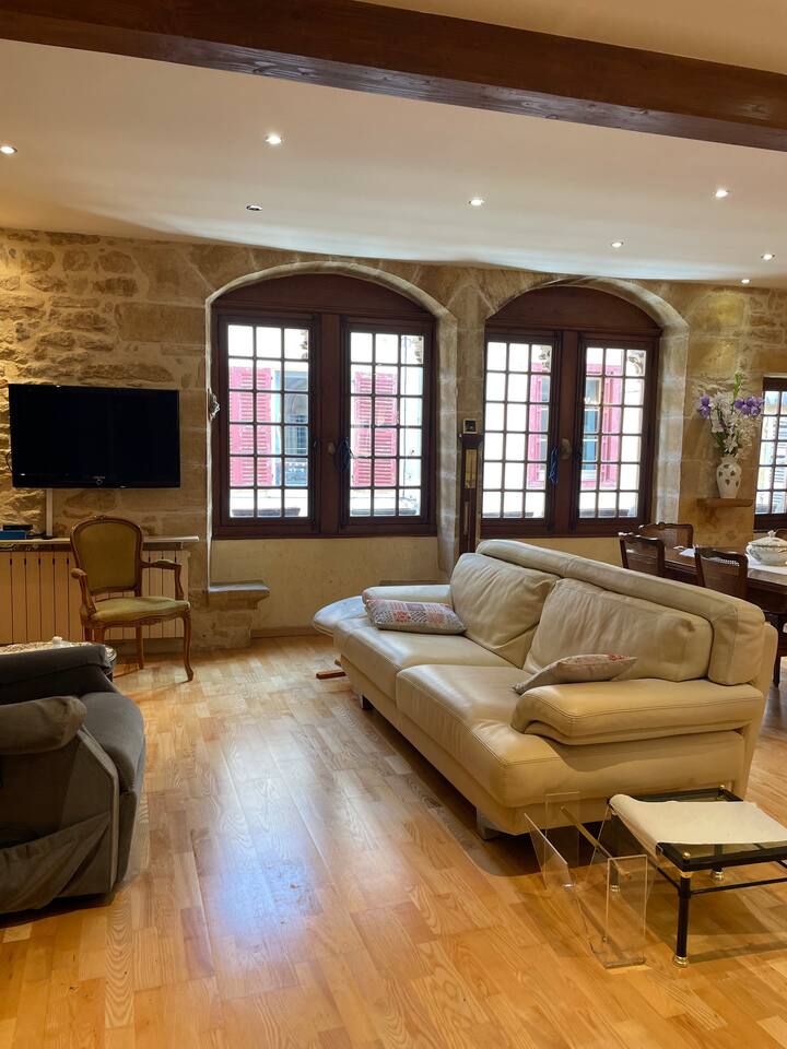 Appartement Duplex Centre Ville - Charlieu
