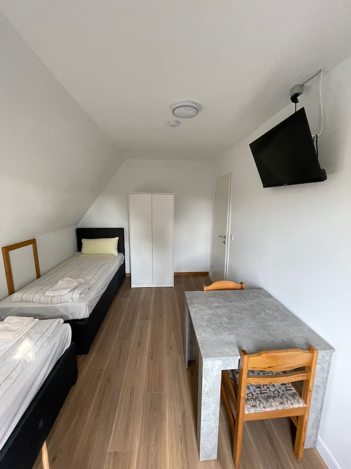 Praktische 2-zimmer-wohnung Mit Privatparkplatz - Bordesholm