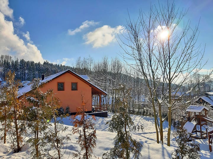 Moderní Rekreační Dům S Bazénem - Kraslice - Klingenthal