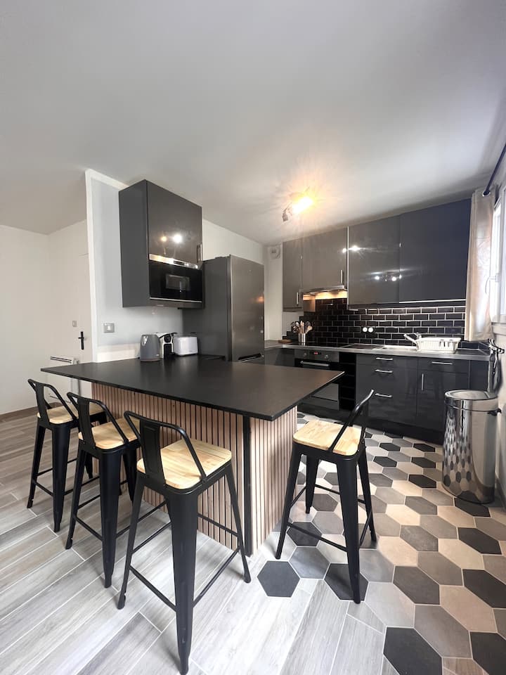 Le Cocon•proche Gare•centre Ville•parking - Nozay