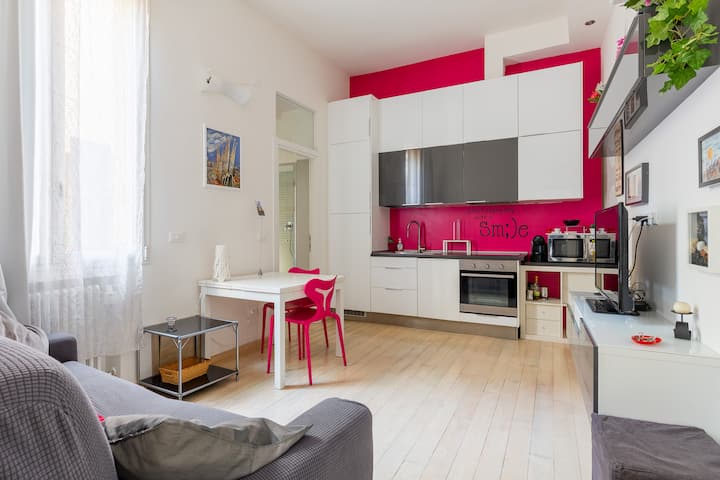Smiling House - Bolonia