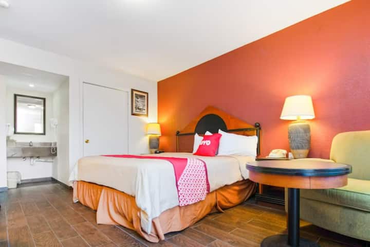 Hotel Blytheville Ar I-55 King Bed - Clovis, NM