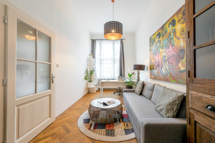Mr & Mrs Retreat: Prime Old Town Apartment - Prague
