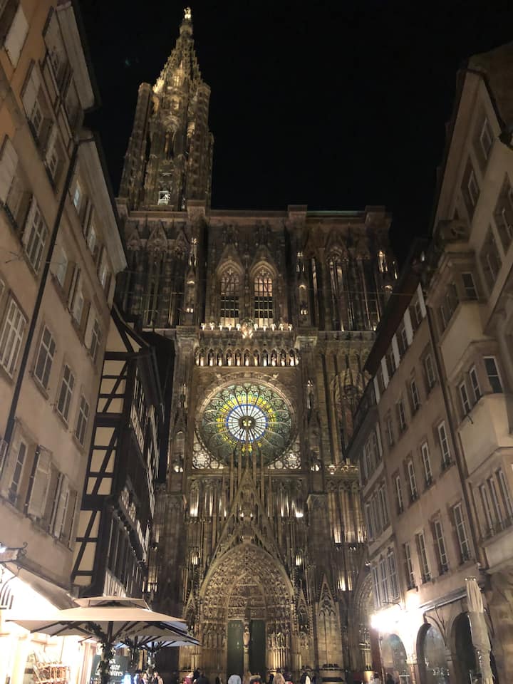 Carré Or Au Pied De La Cathédrale - Strasbourg
