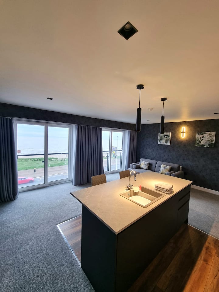 No5 Vero Suites Luxury Sea Front Apartment - Lytham St Annes