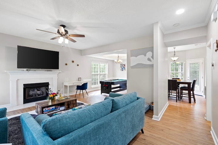 Zyahaus | Luxe | 4bd Paradise Near Uptown & Games - Charlotte, NC