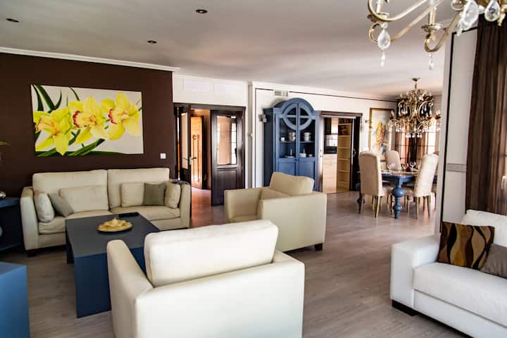 Espectacular Villa En Alquiler - Murcia
