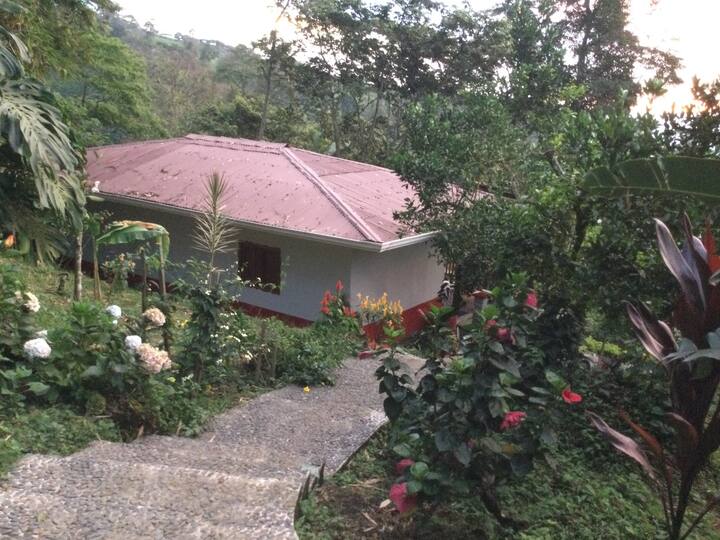 Secluded Cabin, Stunning Views. - Marsella