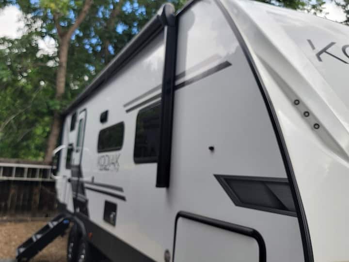 Large Rv, Longmont, Colorado! - Longmont, CO