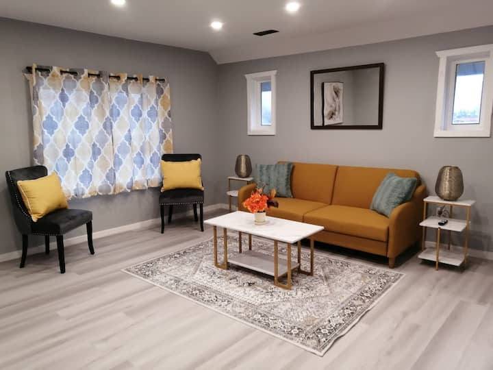 Luxurious Hotel Living Like Home - Chatham-Kent