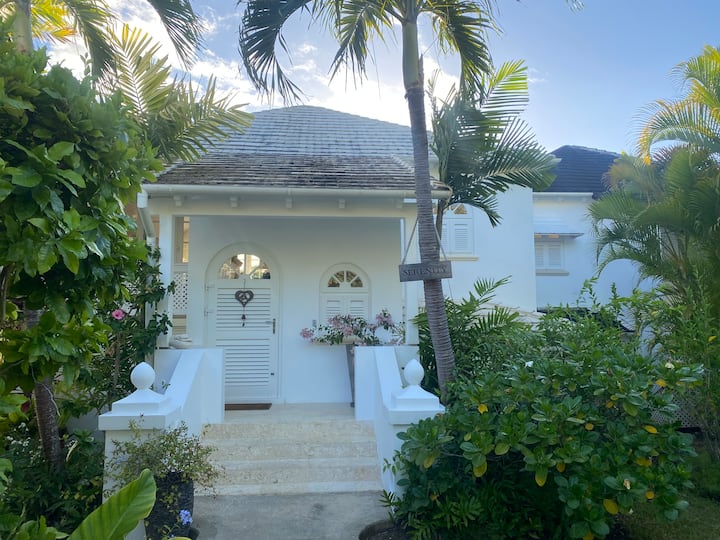 Serenity, 25 Forest Hills - Barbados