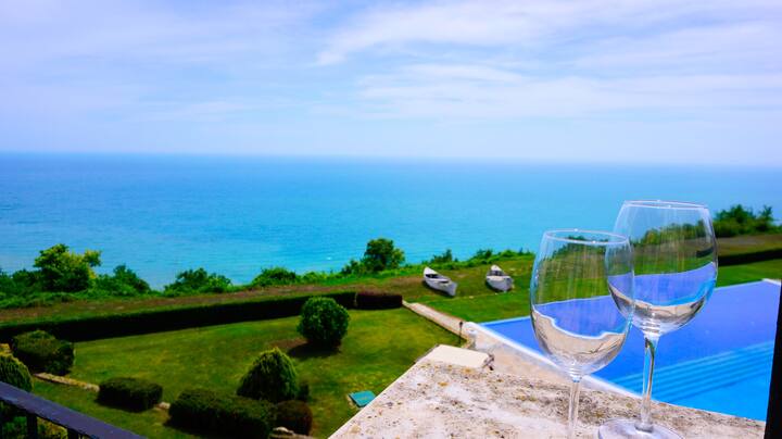 3-bedroom Panoramic Apartment In Kaliakria Resort - Topola