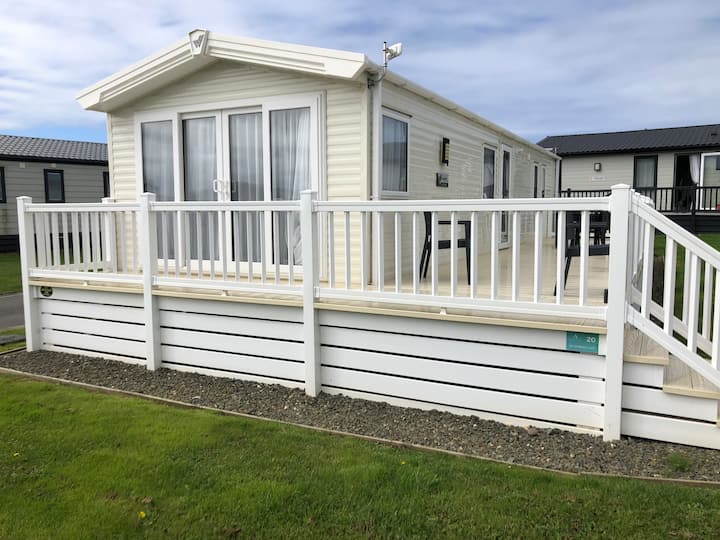 Static Caravan Near The Beach - Cornwall