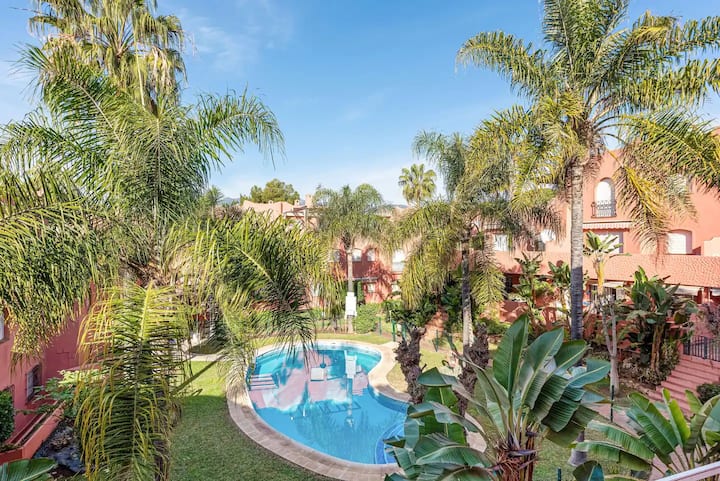 Alvarito Playa Front Beach And Sea Views - Marbella