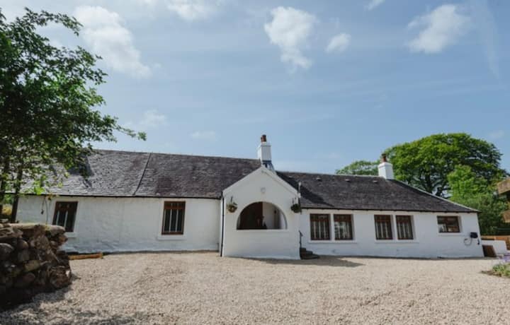 Holmbyre Smithy - Largs