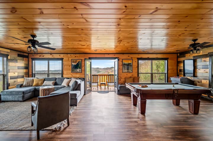 Stunning Mtn Views~game Room~close To Attractions! - Gatlinburg, TN