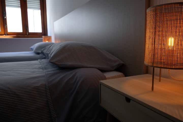 Quarto Duplo No Centro De Aveiro - Aveiro