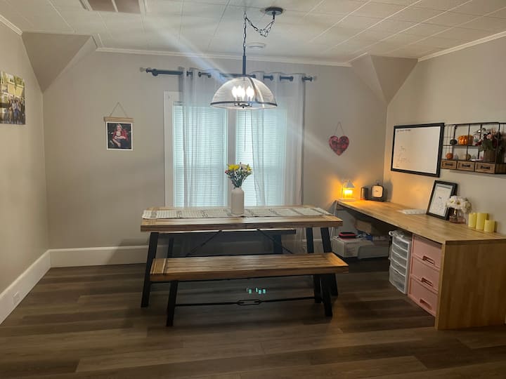 Eaa Rental - Oshkosh, WI