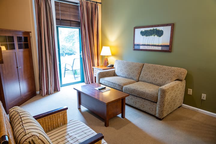 Standard Junior Suite Rm 120 - Hamburg, NJ