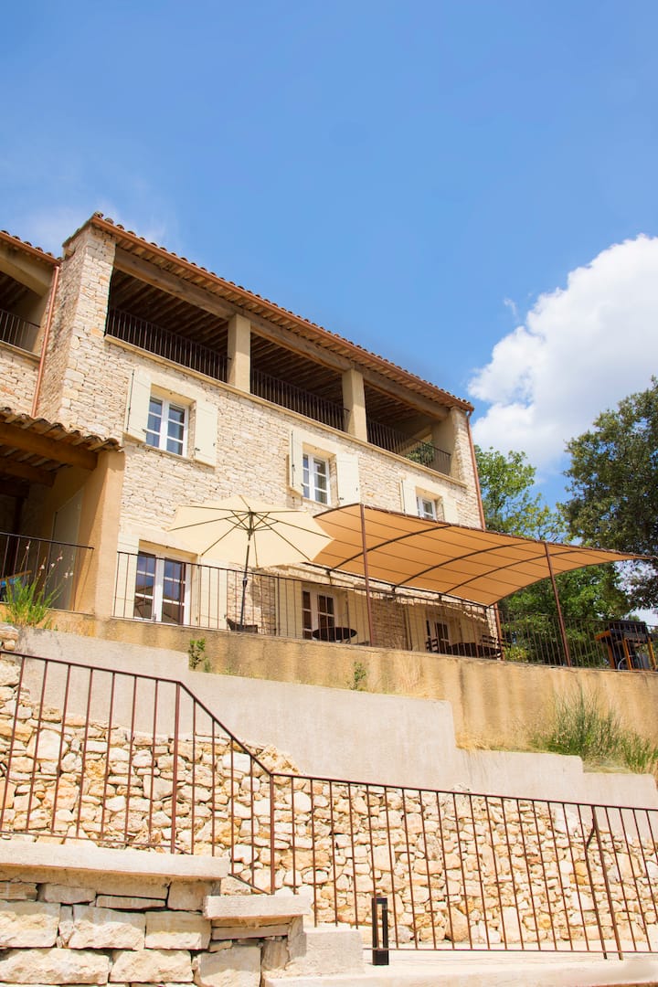 "Issirac" _ Maison 6 Personnes _ Hameau Privé - Goudargues