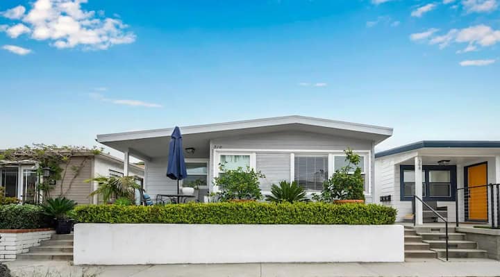 Charming Home In Corona Del Mar Near Everything - Newport Beach, CA