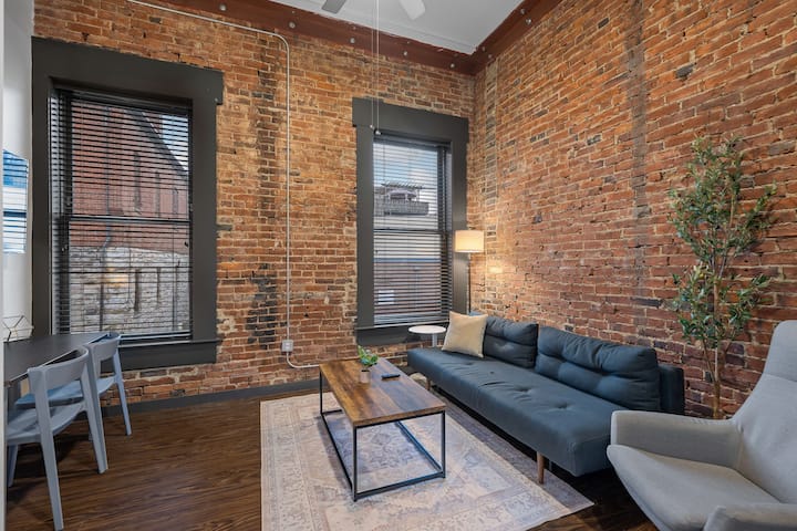 1br Heart Of D/t, Near Aquarium, Whisky Distillery - Lookout Mountain, GA