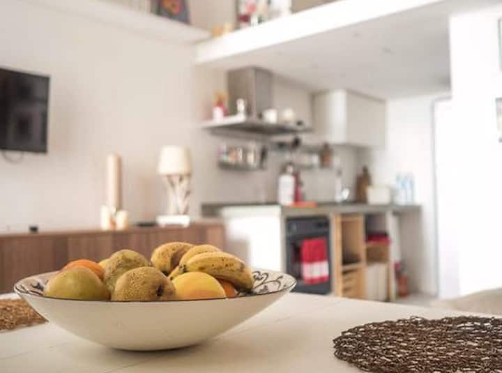 Laroman Home Nel Centro Storico - Olbia