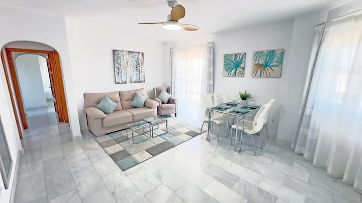 Apartamento Luminoso Con Vistas Al Mar - Mijas