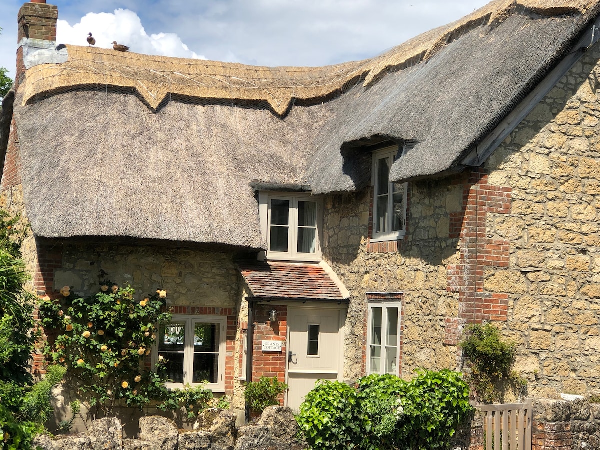 Isle of Wight Cottage Holiday Rentals - United Kingdom | Airbnb