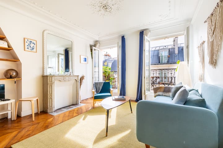 Montmartre - Balcon Cosmopolite - Paris