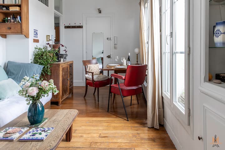 Romantic Flat With Eiffel Tower View 2-3 People - Paris